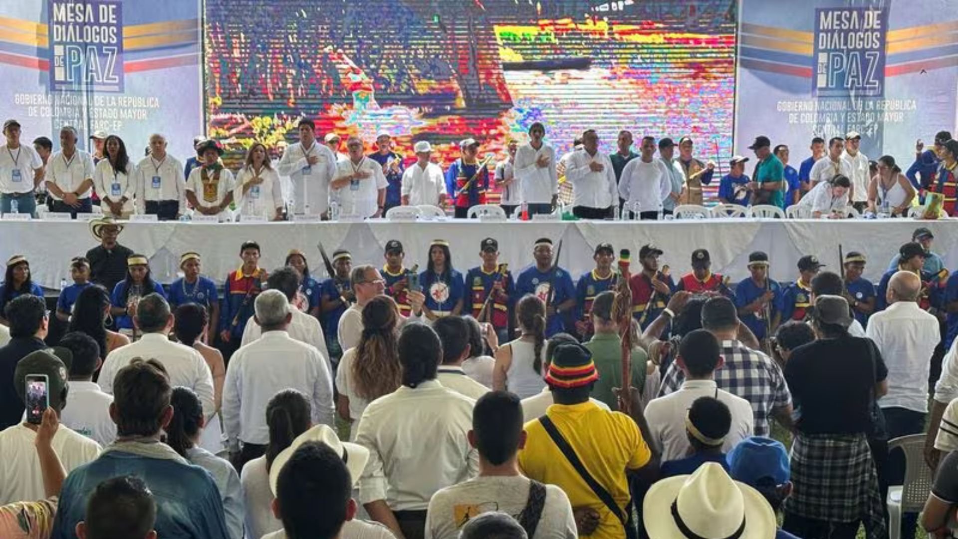 Mesa de negociación entre el Gobierno nacional y el Estado Mayor ...